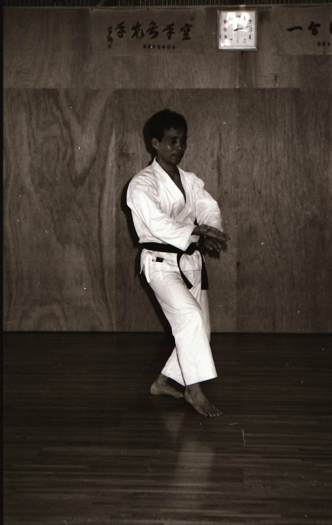 Les Katas Pinan Karaté Wado-Ryu en photos - Kamigaito Yoshikazu Sensei ...